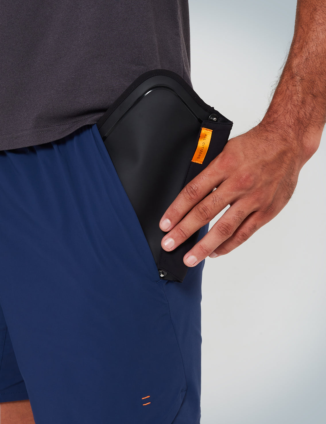 Titan Waterproof Pocket – All Citizens
